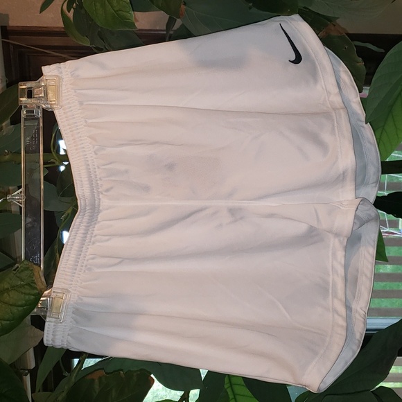 Nike | Shorts | Nike Dri Fit White Shorts Medium Nwt | Poshmark